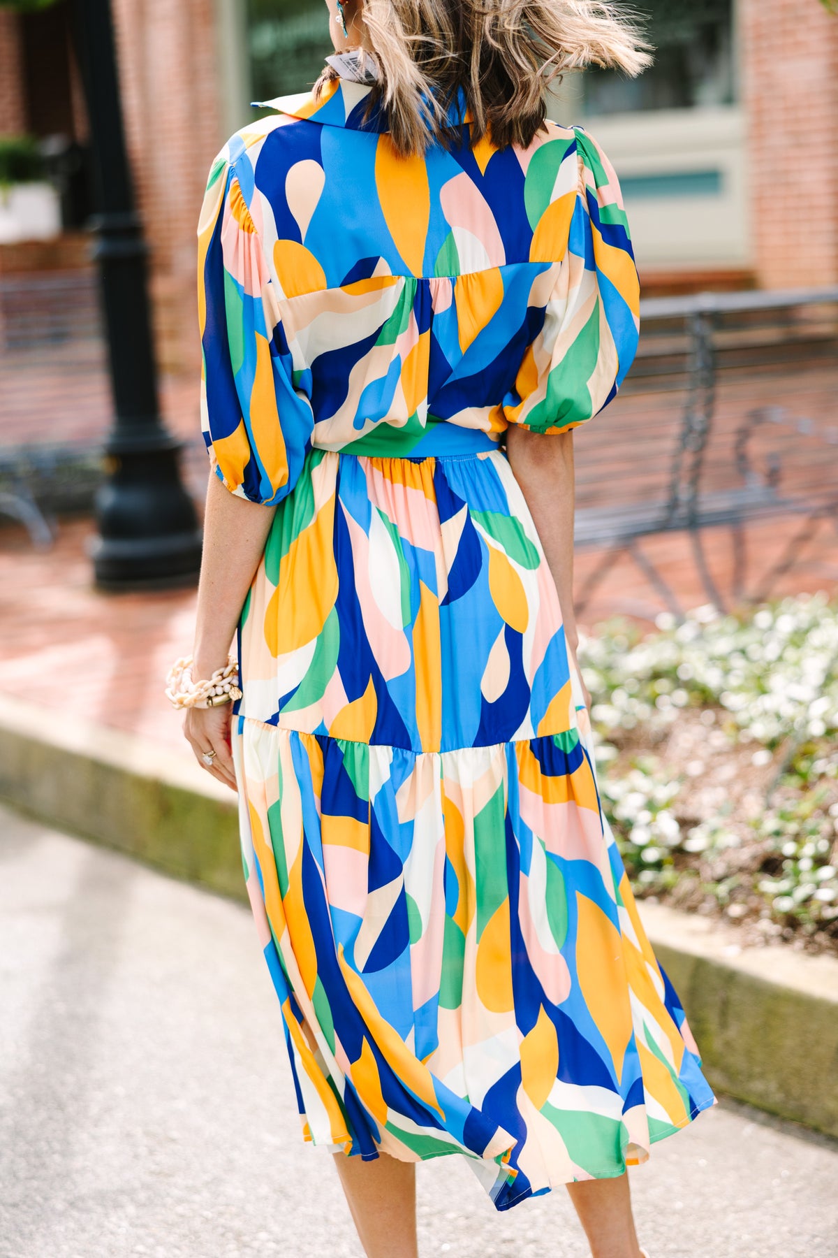 Get The Look Blue Abstract Midi Dress – Shop the Mint
