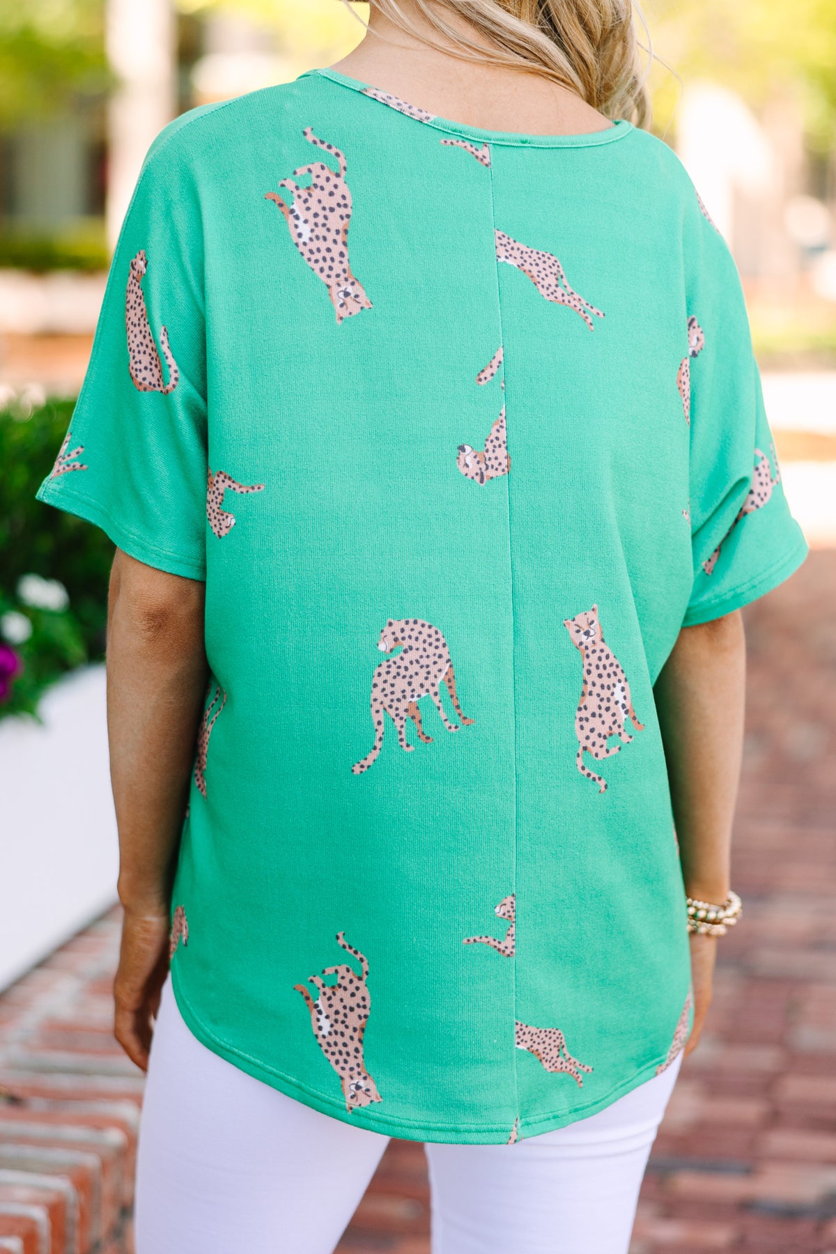 Take The Lead Kelly Green Cheetah Top – Shop the Mint