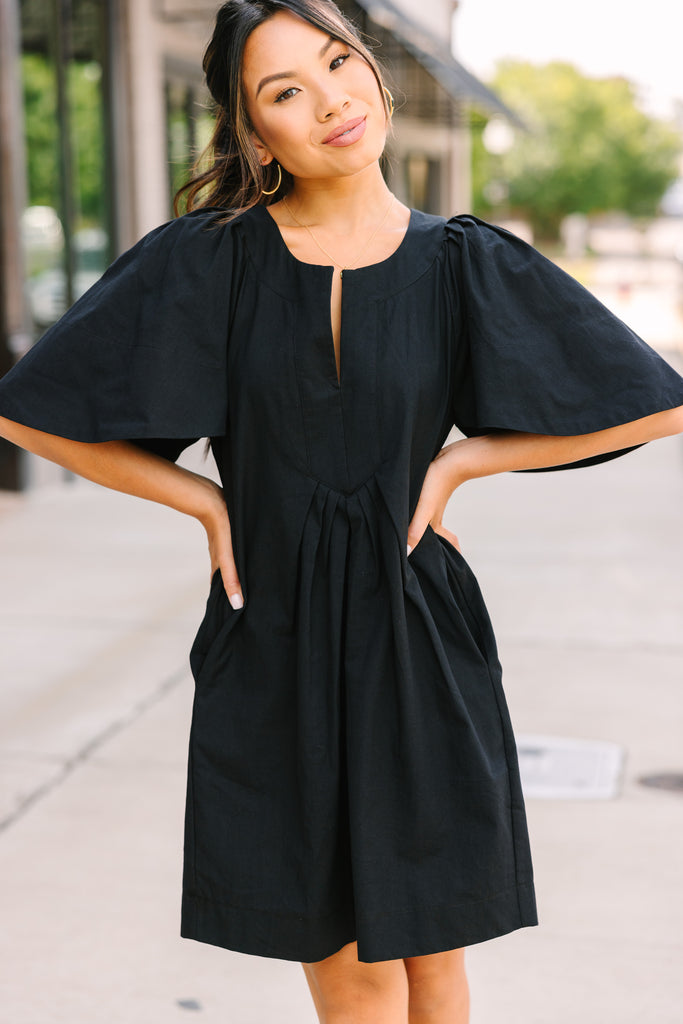 Pep In Your Step Black Shift Dress – Shop the Mint