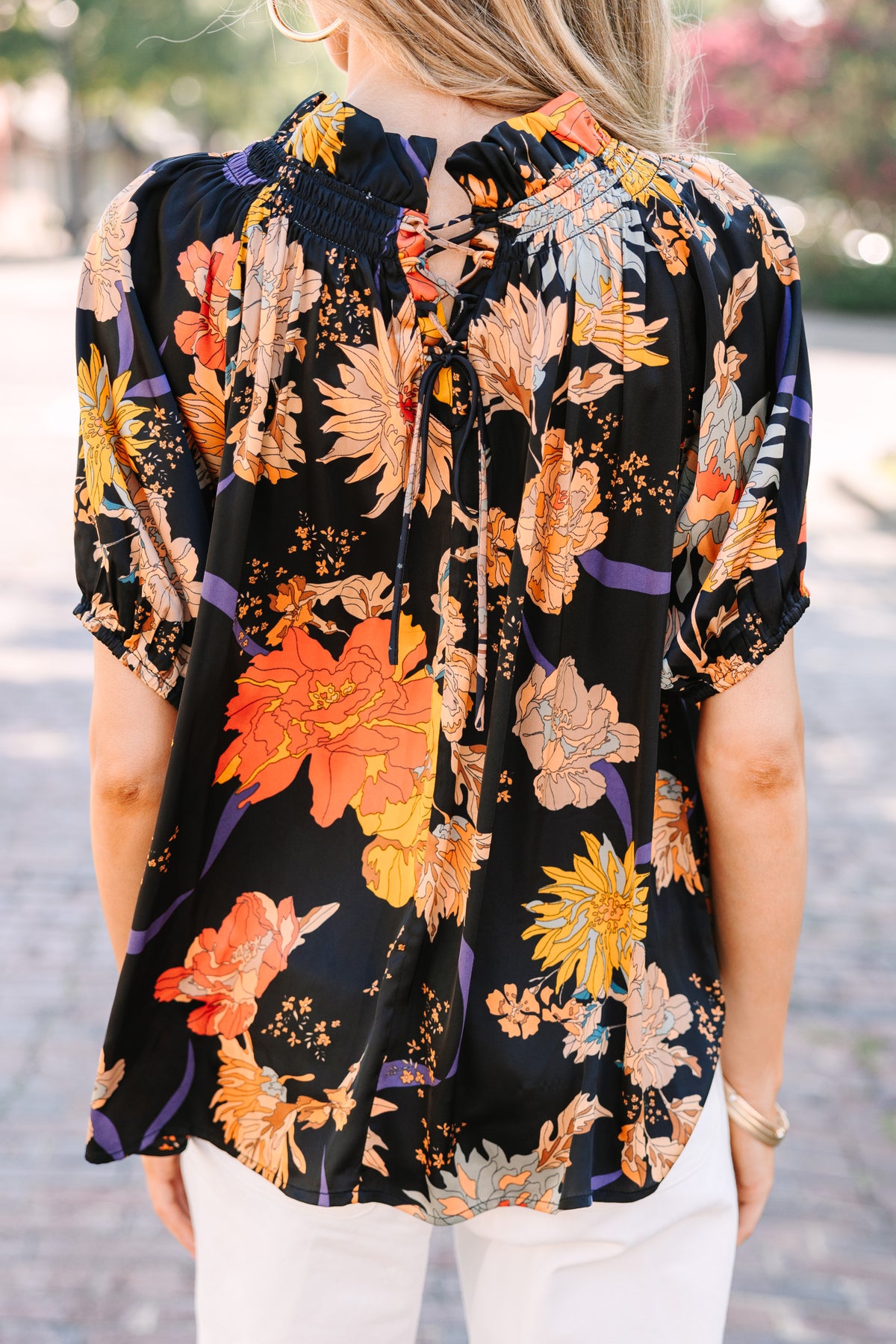Feeling Fun Black Floral Bubble Sleeve Blouse – Shop the Mint
