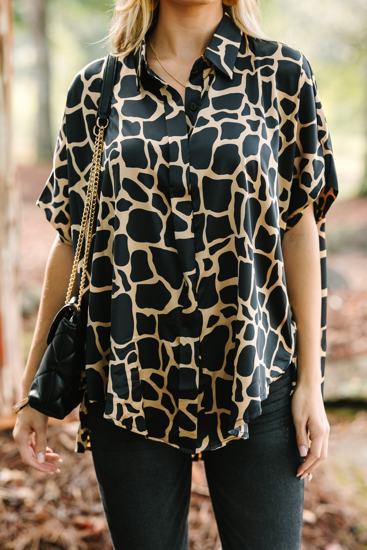 Feeling Your Best Black Giraffe Print Blouse – Shop the Mint