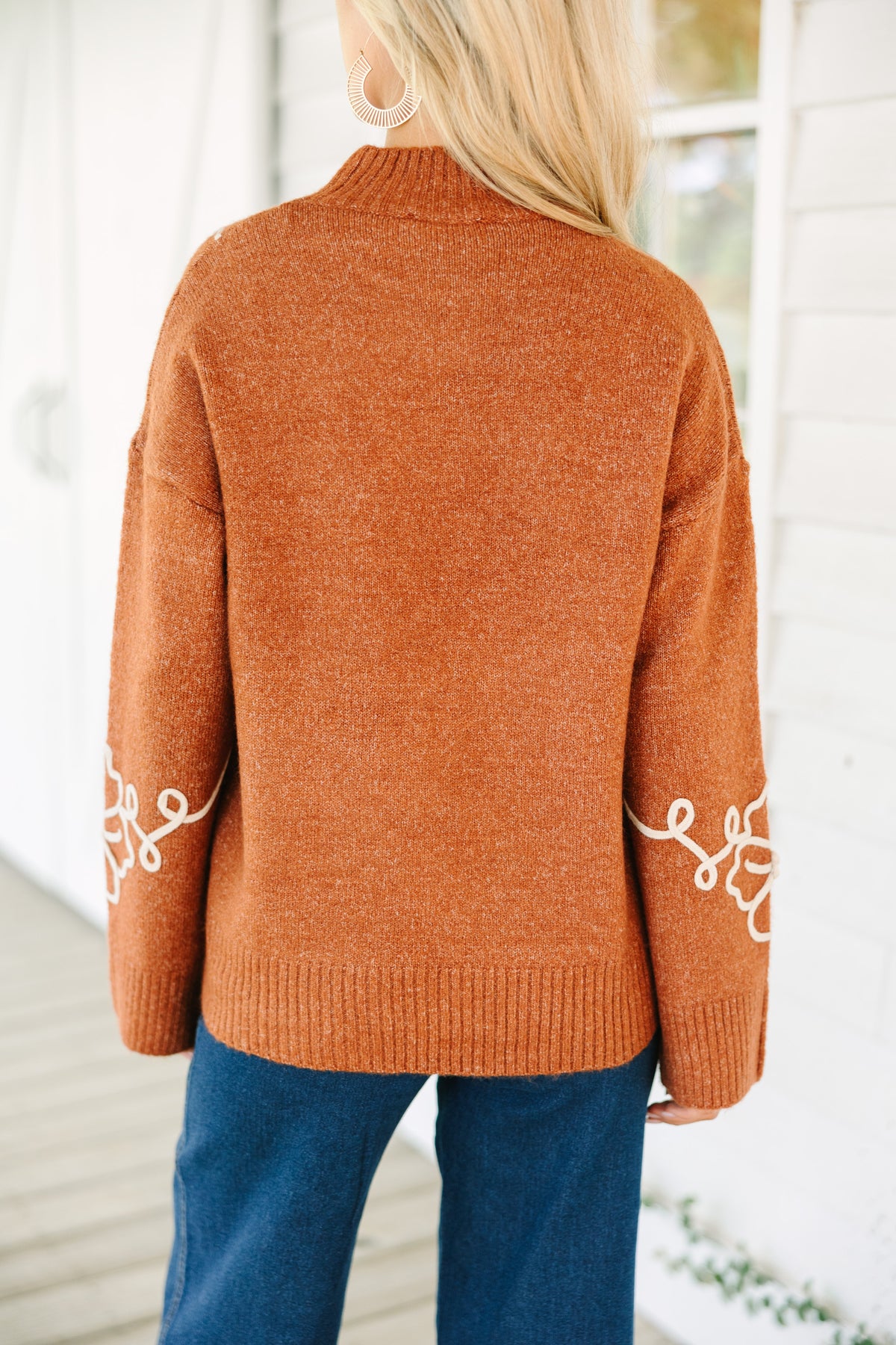 Keep You Close Rust Orange Floral Sweater – Shop the Mint