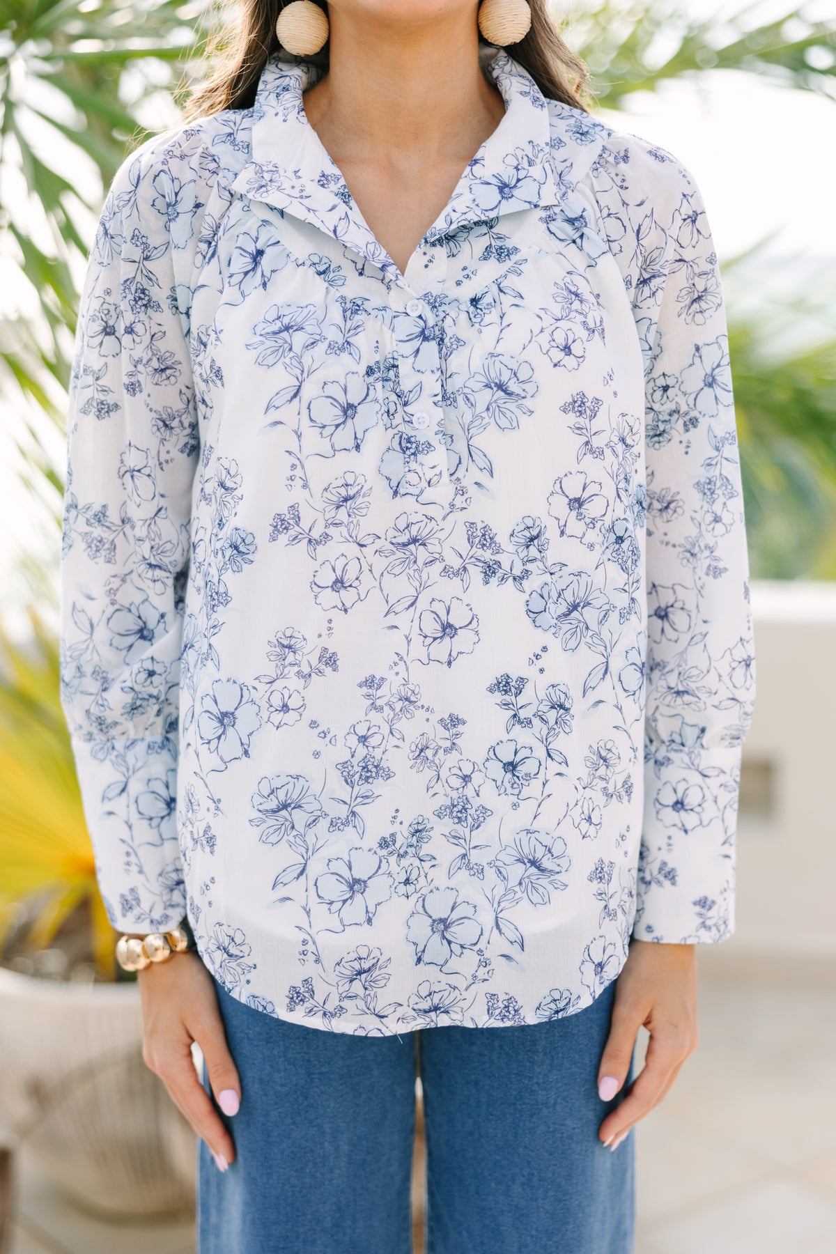 Take Your Turn White Floral Blouse – Shop the Mint