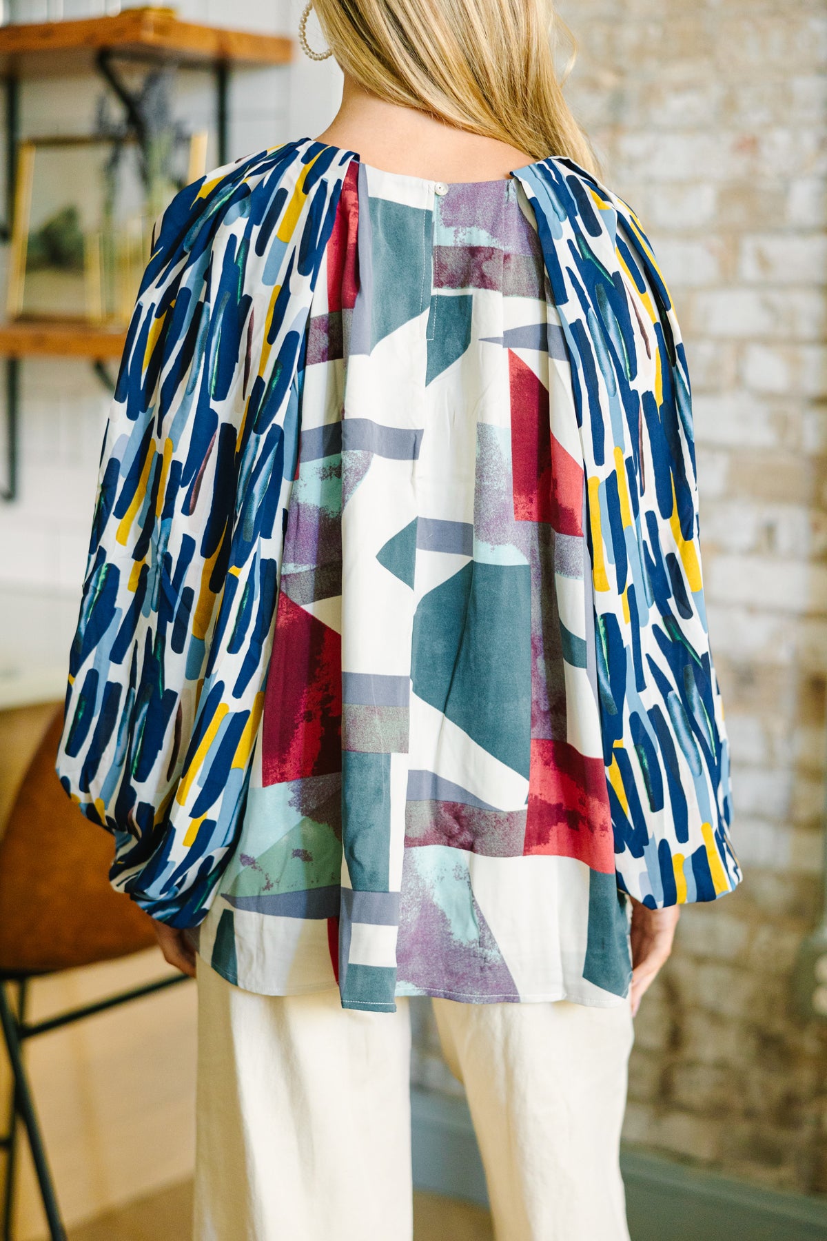 Bring Me Back Blue Abstract Blouse – Shop the Mint