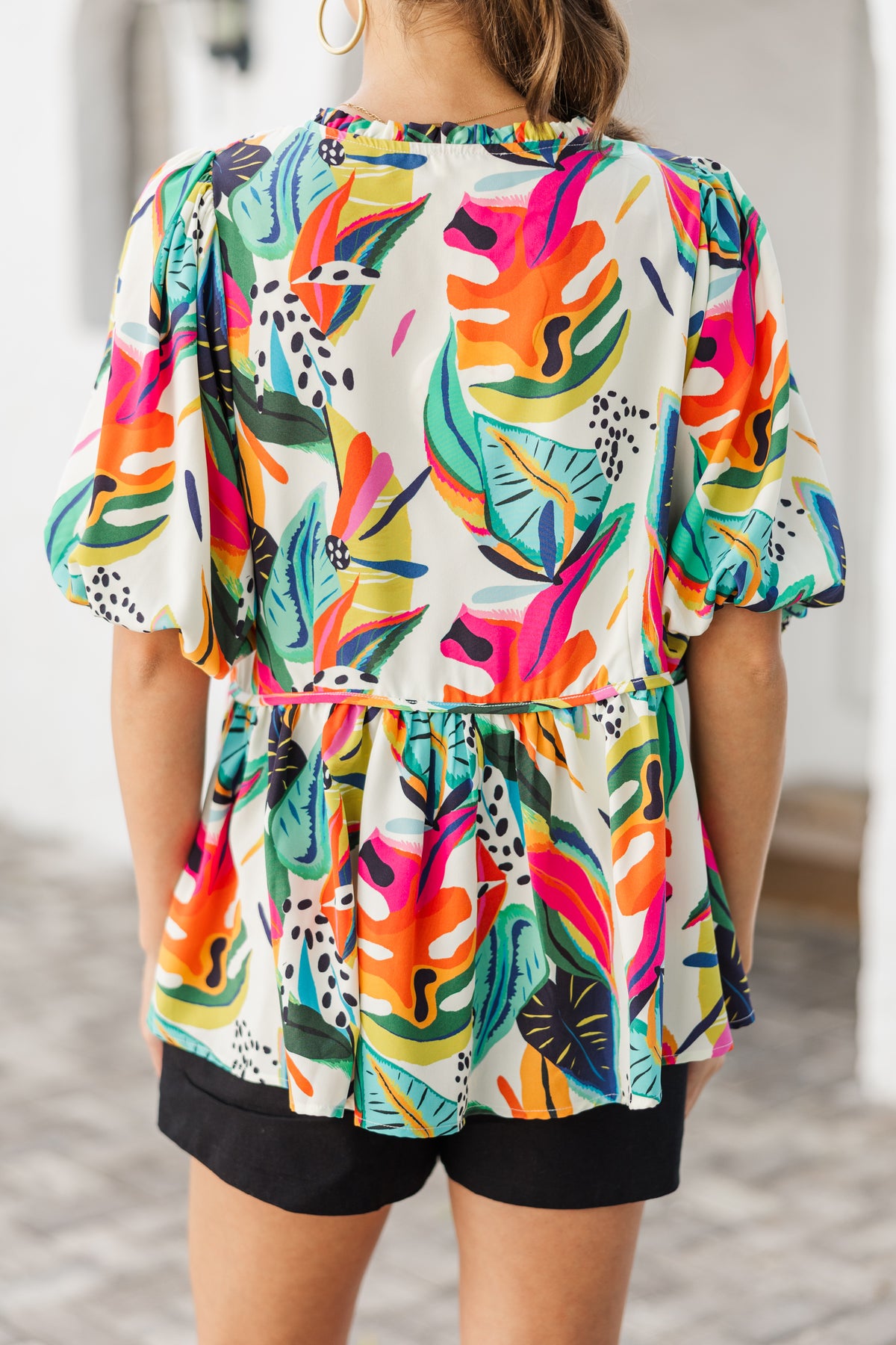 In Plain View Cream White Abstract Blouse – Shop the Mint