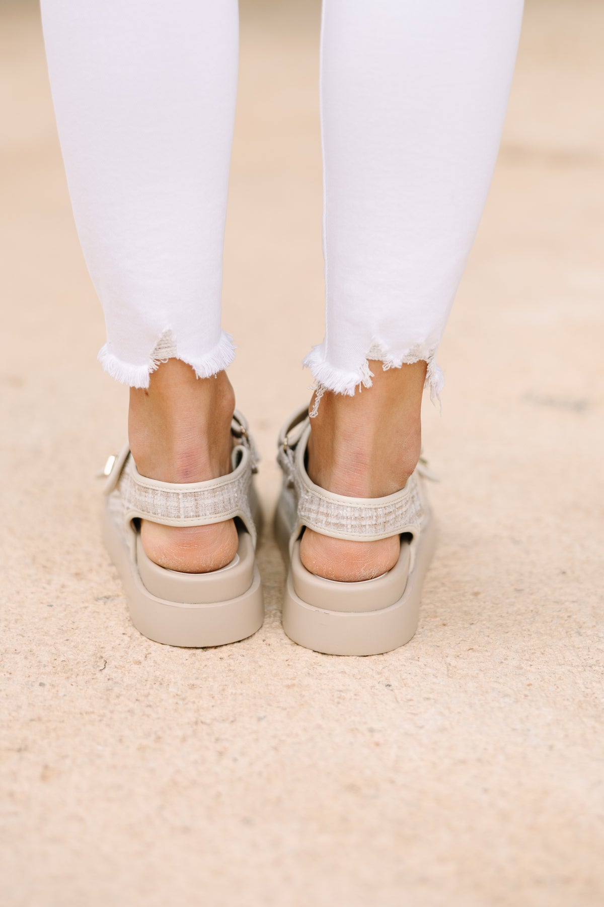 Find Your Voice Natural Platform Sandals – Shop the Mint
