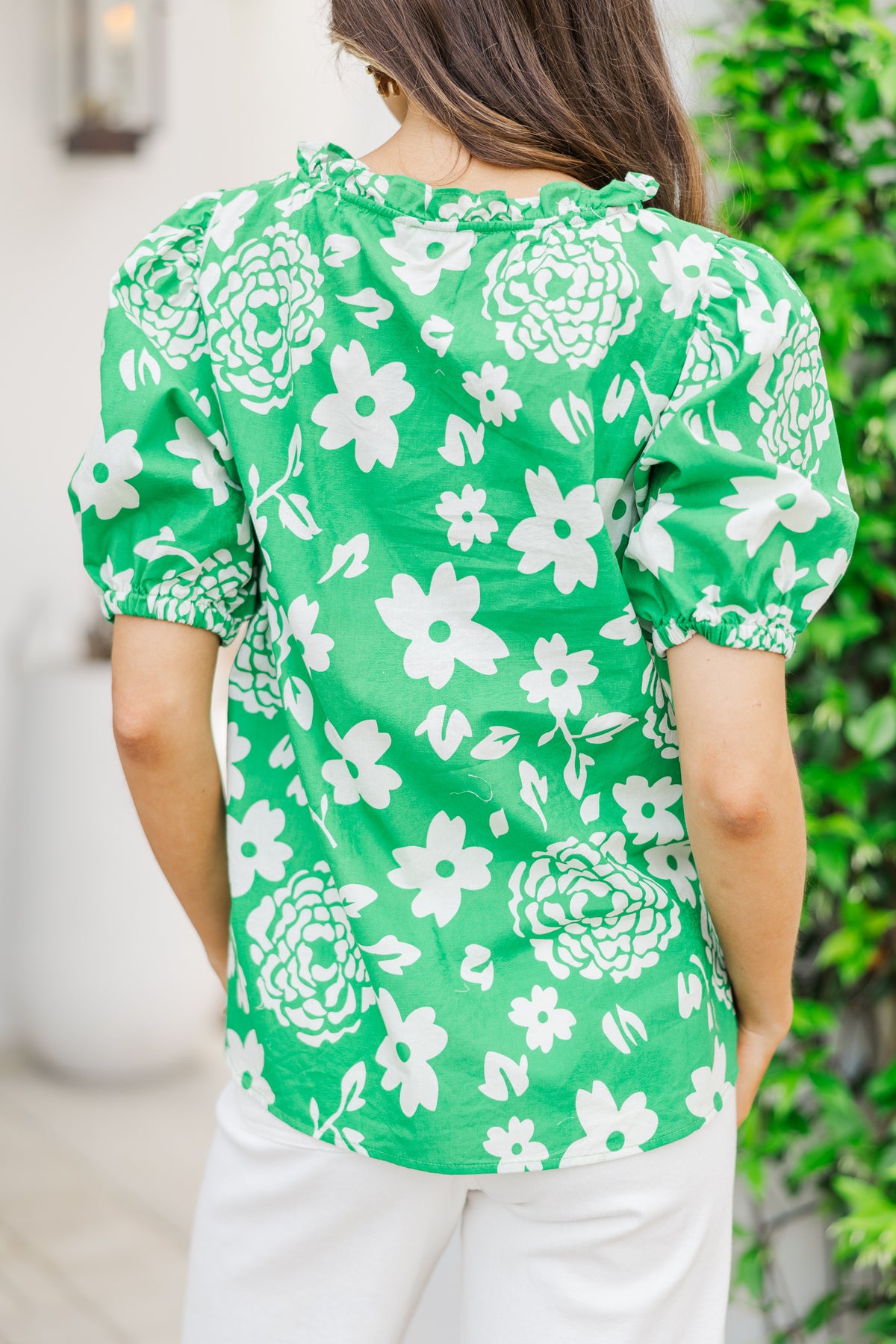 Walk On By Green Floral Blouse – Shop the Mint