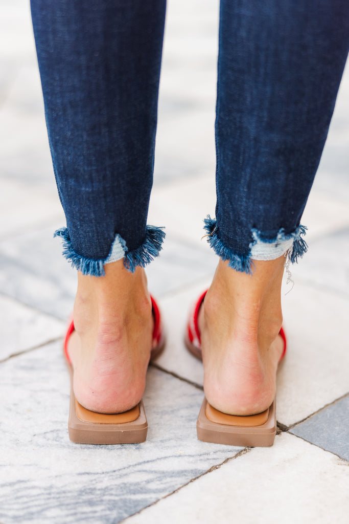 Walk On Red Georgia Slide Sandals – Shop the Mint