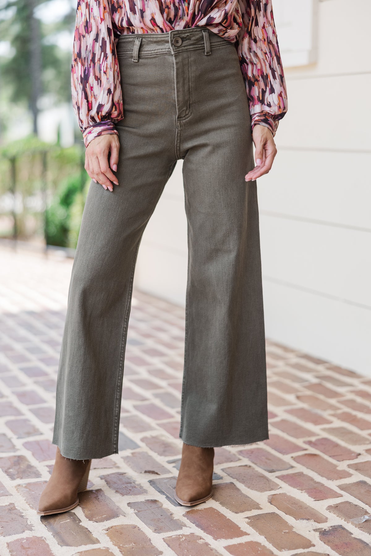 It's All A Dream Faded Olive Green Crop Jeans – Shop the Mint