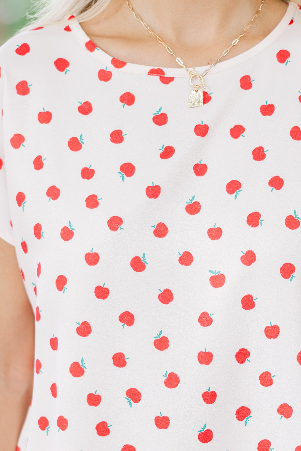 Hello Beautiful Apple Print Cap Sleeve Top – Shop the Mint