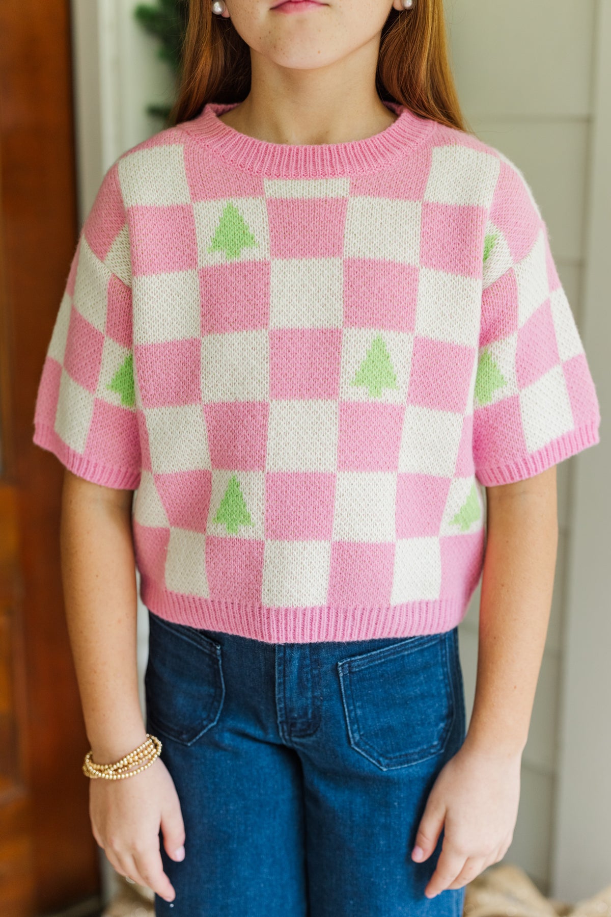 Girls: Love Like That Pink Holiday Checkered Crop Sweater – Shop the Mint