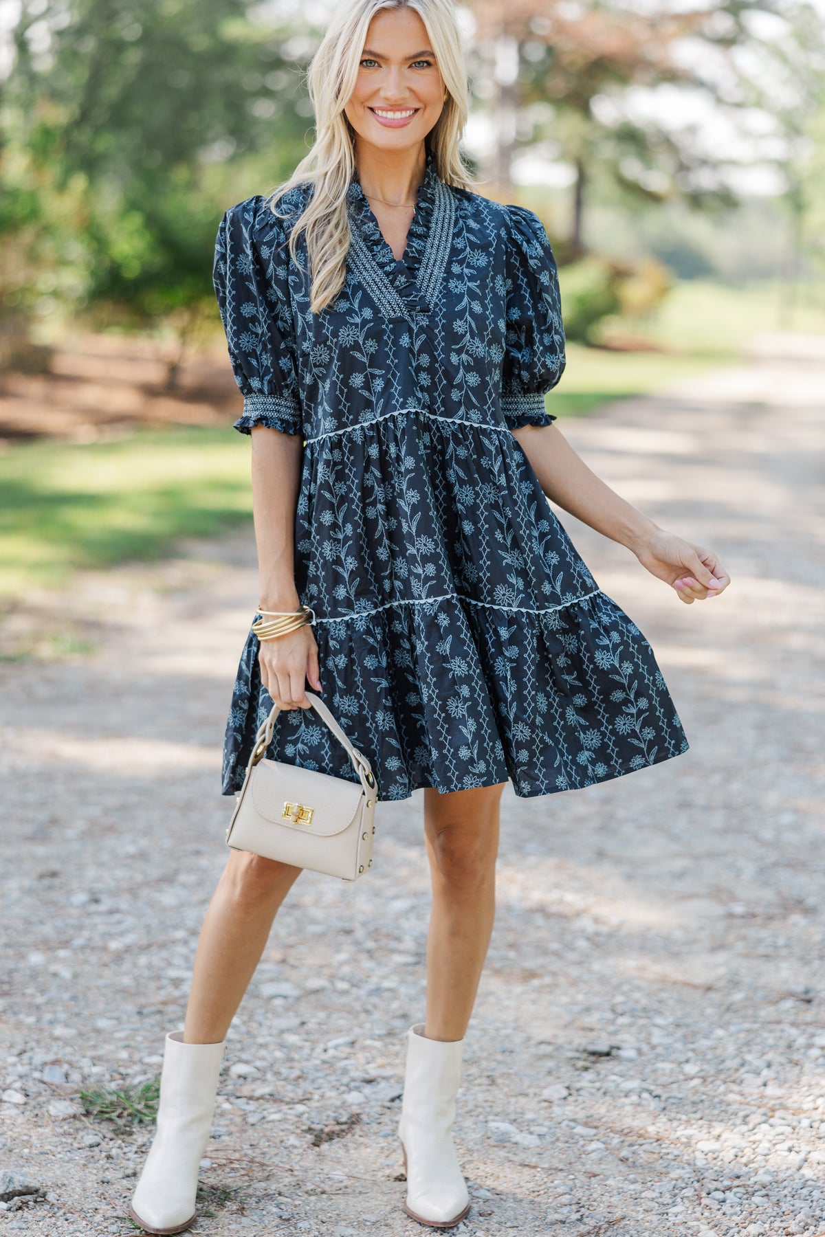 Make A Move Midnight Blue Floral Dress – Shop the Mint