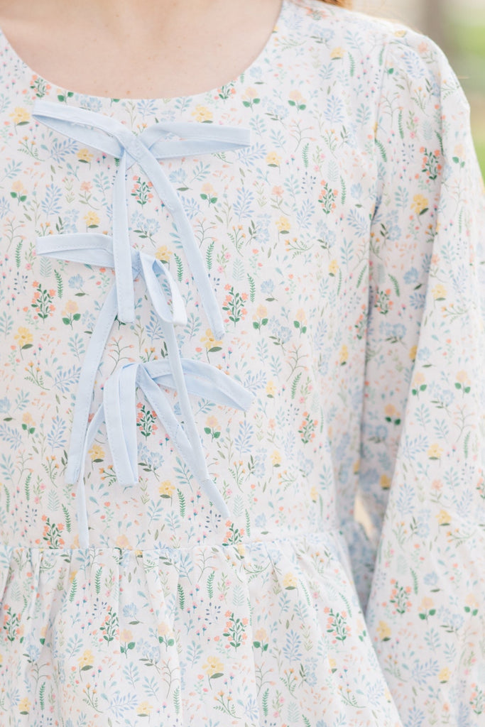 Girls: The Adeline Light Blue Ditsy Floral Blouse – Shop the Mint