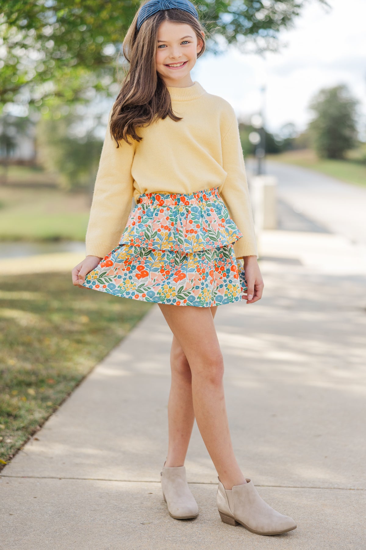 Girls: The Christina Yellow Sweater – Shop the Mint