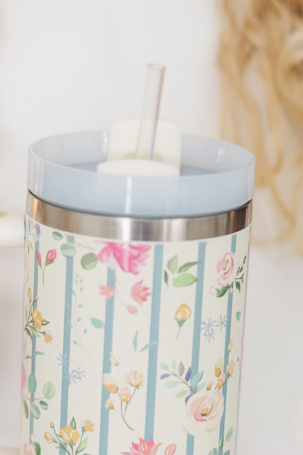 The Lindsey Blue Floral Cup - 40 oz – Shop the Mint