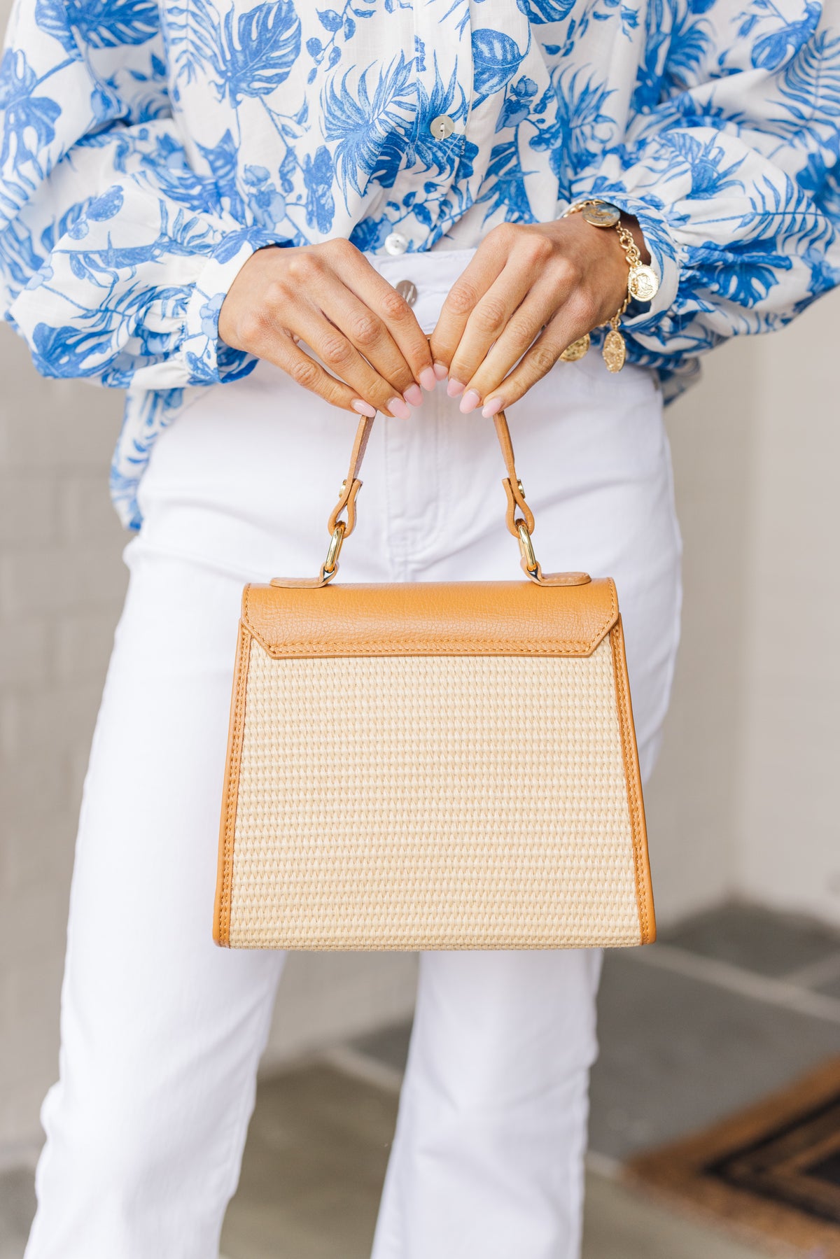 German Fuentes: One For All Camel Purse – Shop the Mint