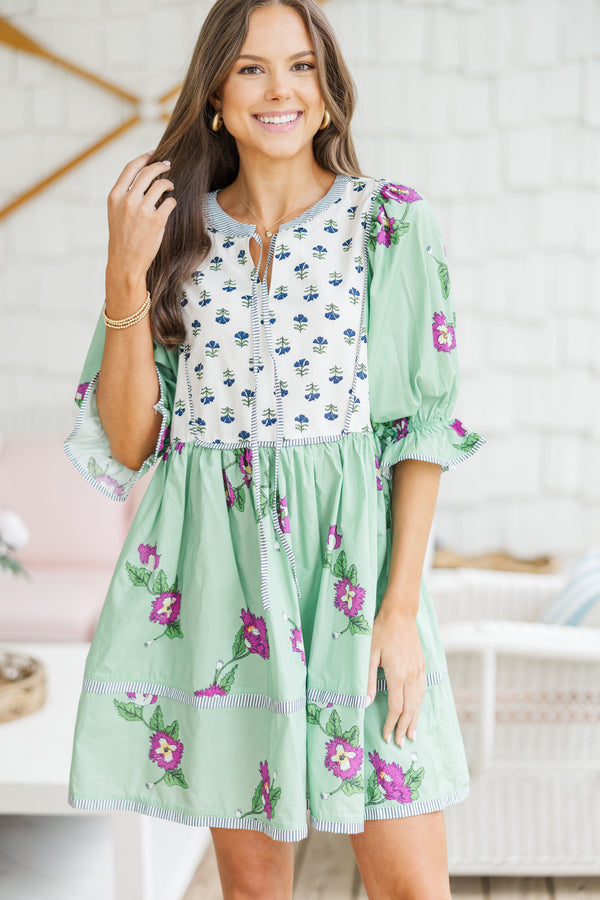 All The Good Green Medallion Dress – Shop the Mint