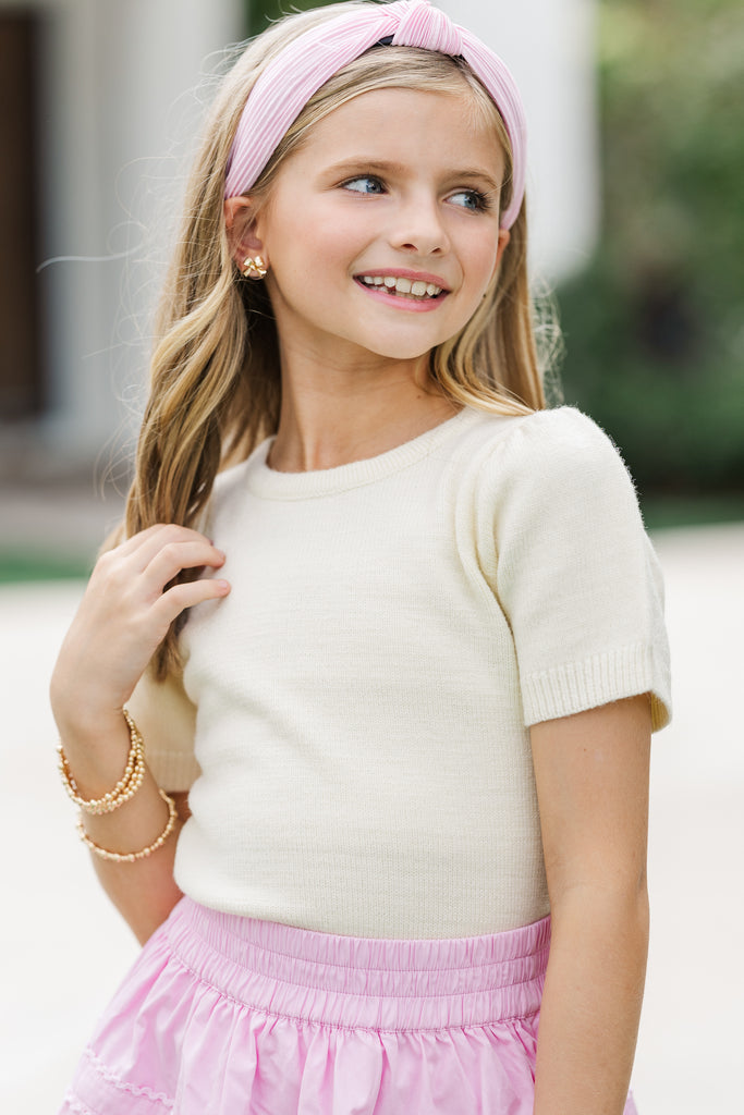 Girls: Work Of Art Cream White Short Sleeve Sweater – Shop the Mint