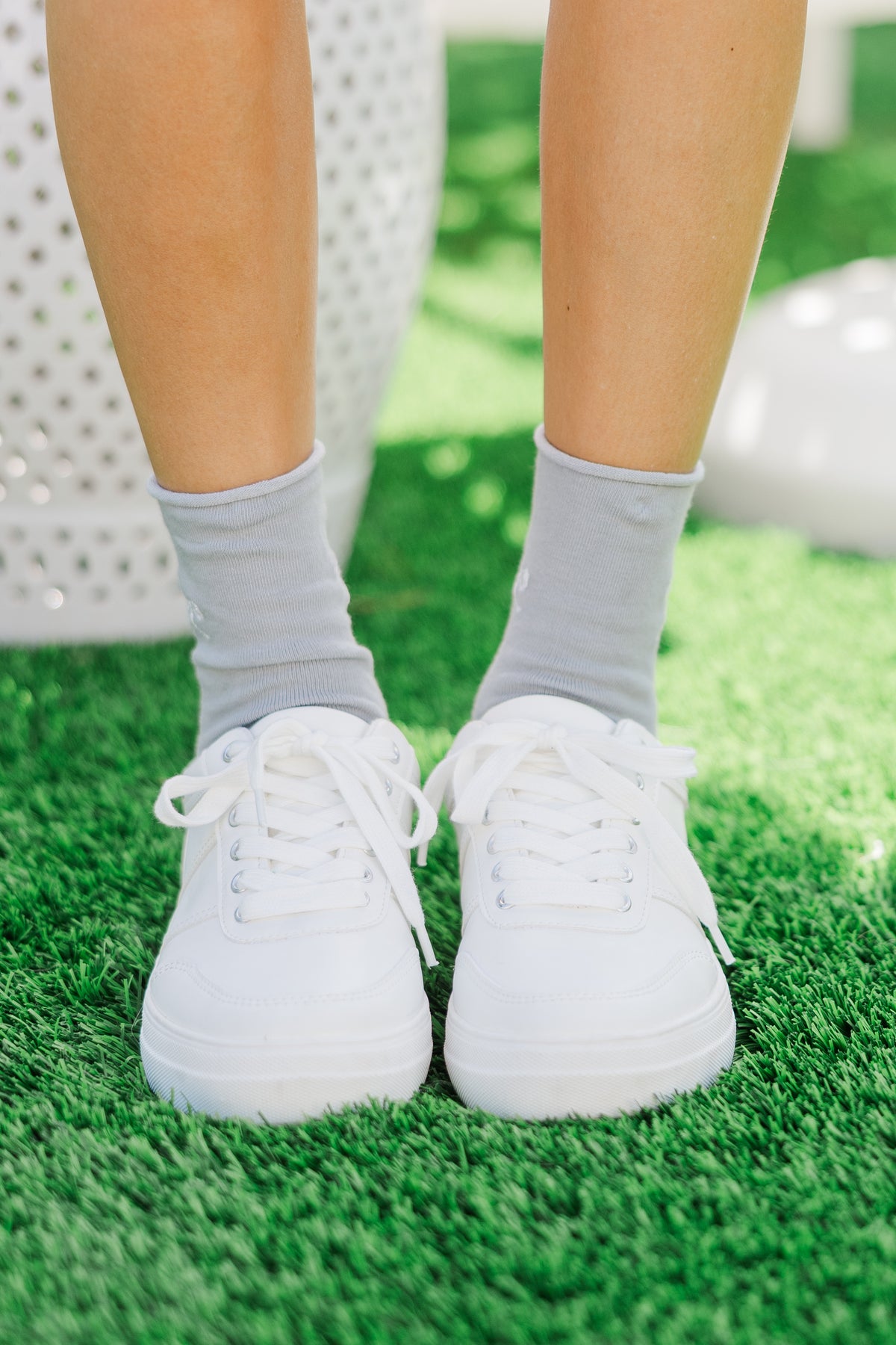 Just So You Gray Sparkling Bow Socks – Shop the Mint