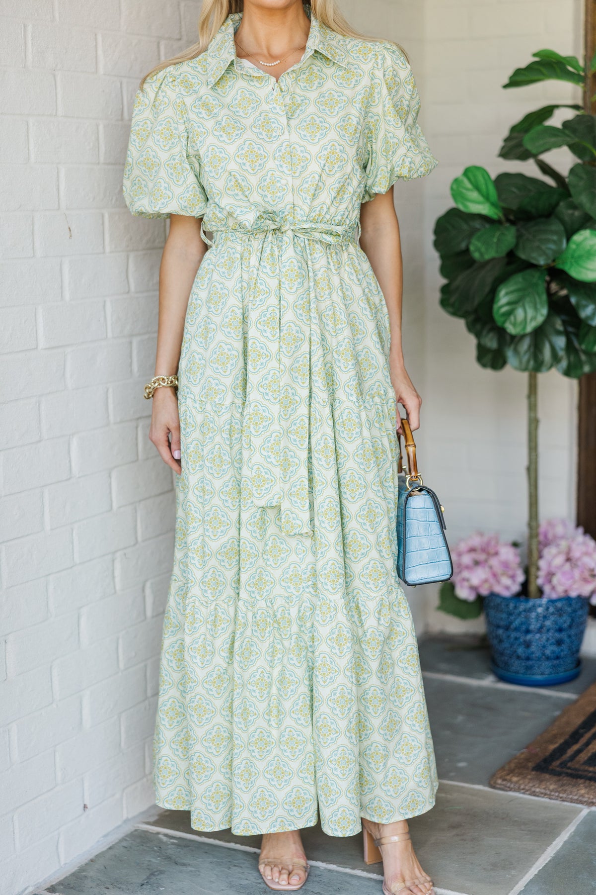 Wait For Daylight Yellow Medallion Maxi Dress – Shop the Mint