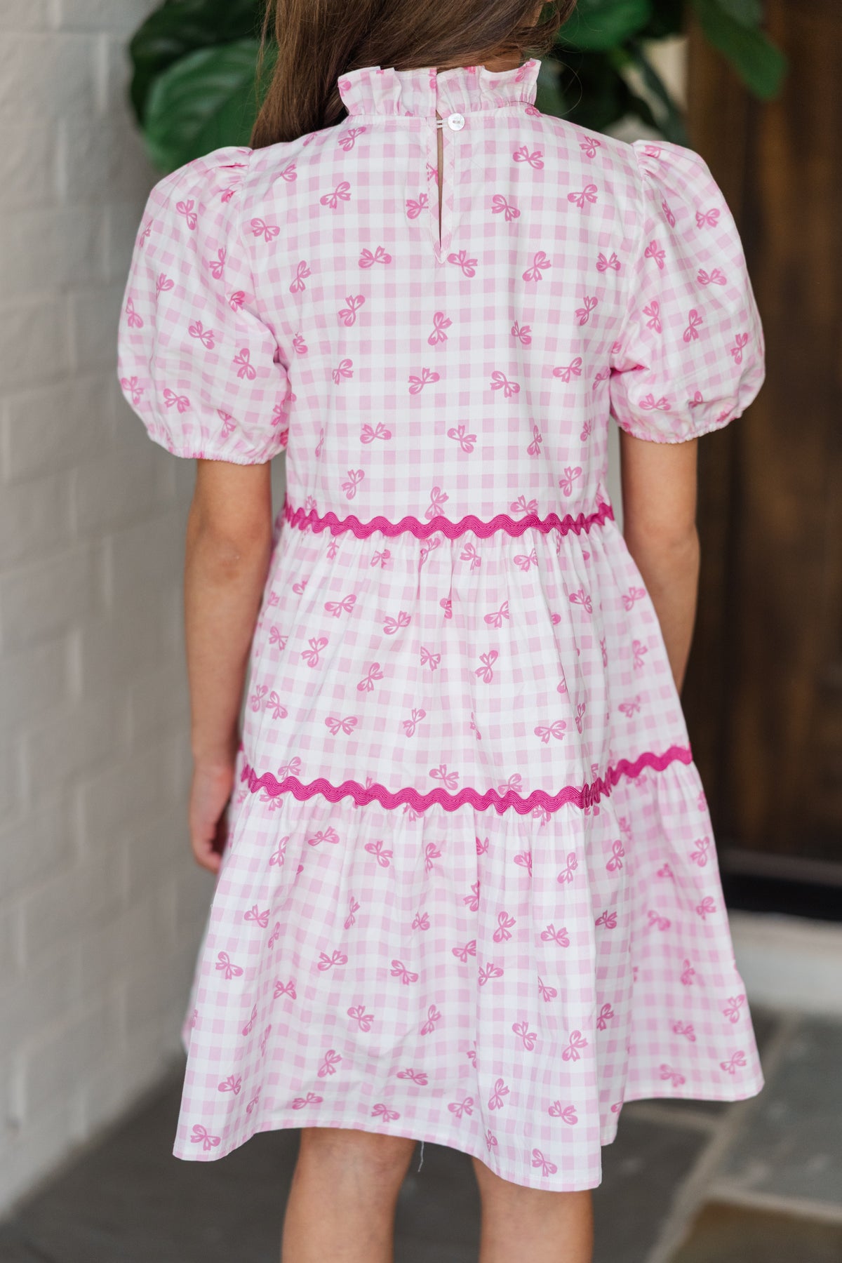 Girls: The Addison Pink Gingham & Bow Dress – Shop the Mint