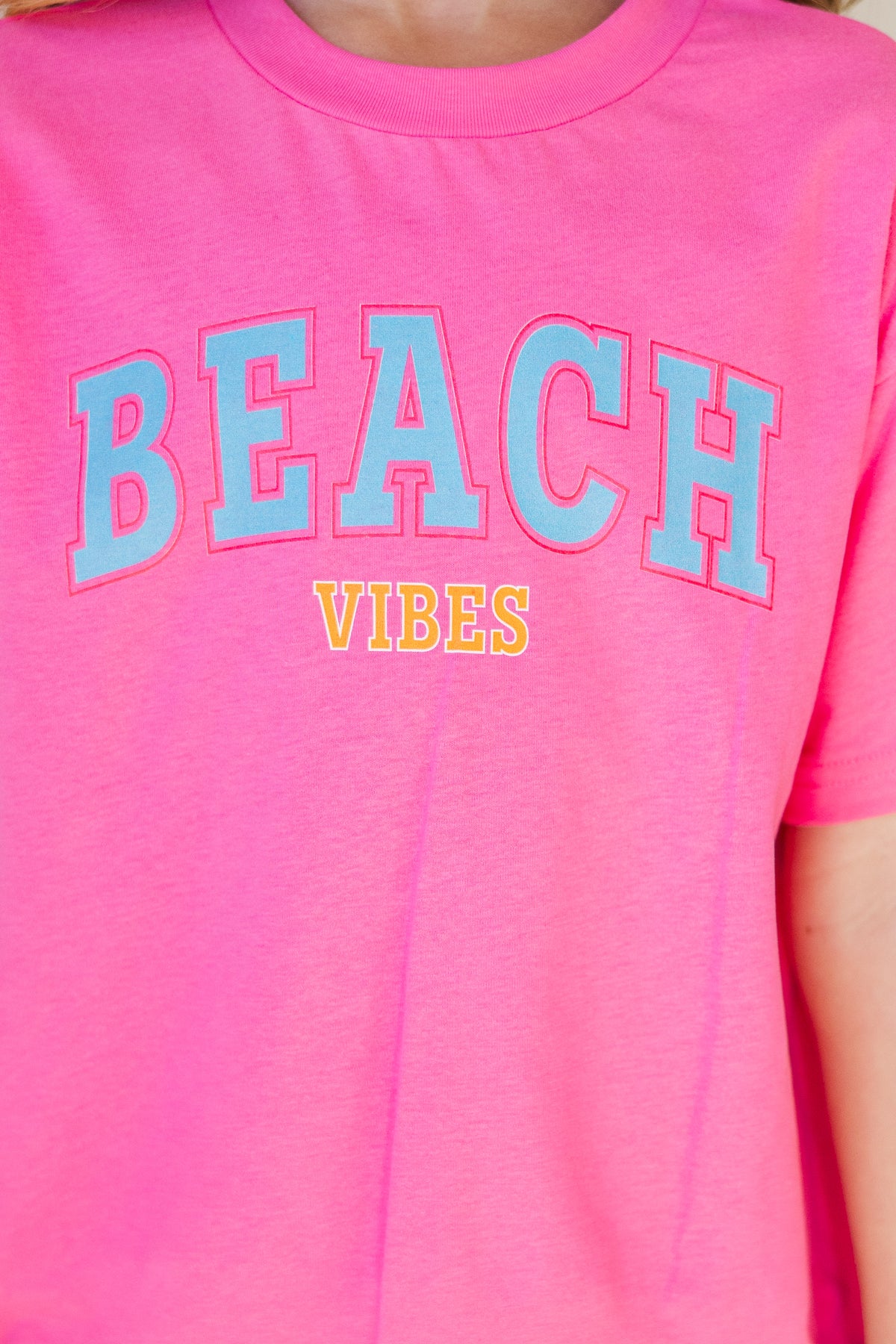 Girls: Beach Vibes Fuchsia Graphic Tee – Shop the Mint
