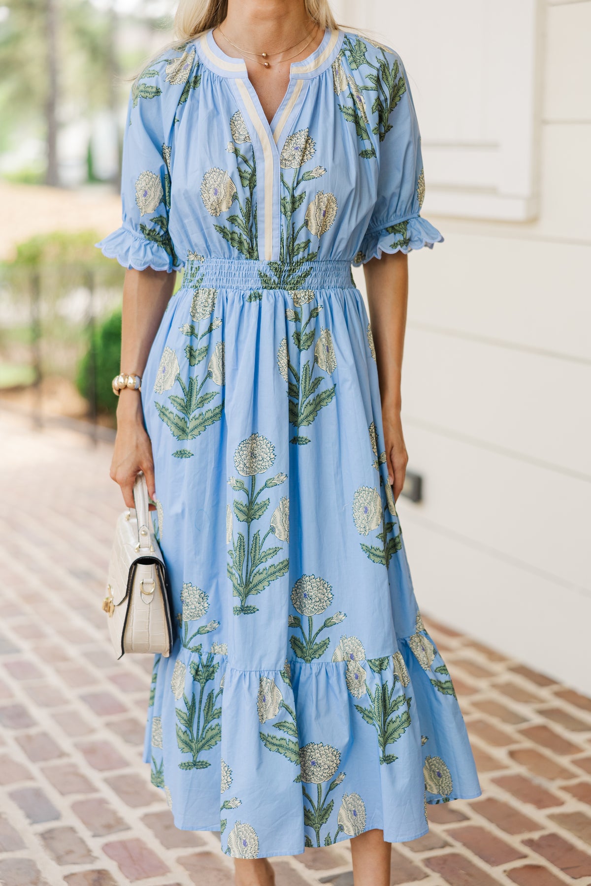 Come Back Periwinkle Medallion Midi Dress – Shop the Mint