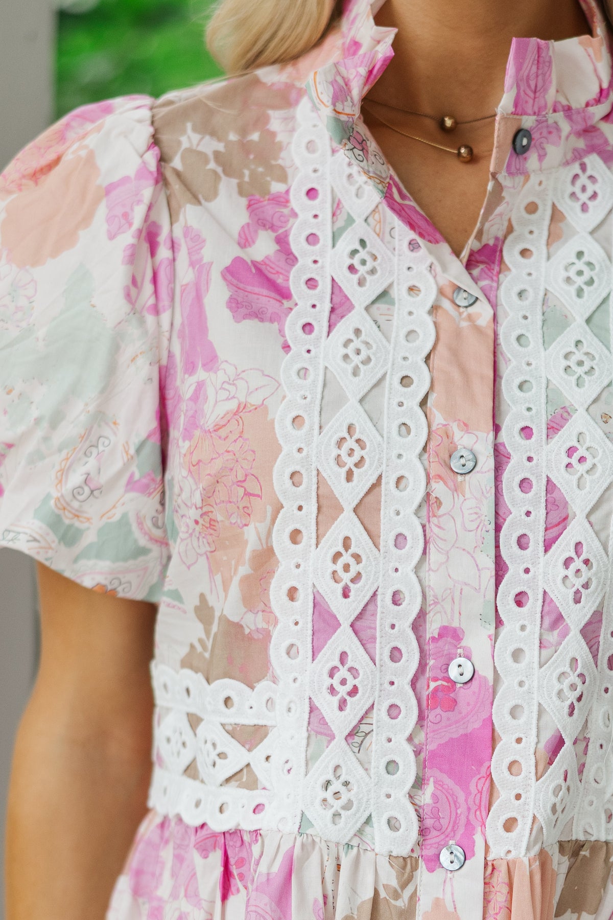 Bubbles Of Bliss Pink Floral Blouse – Shop the Mint