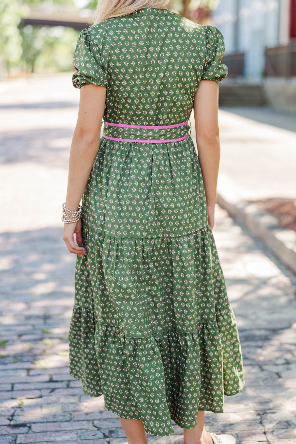 Chase The Day Olive Medallion Midi Dress – Shop the Mint