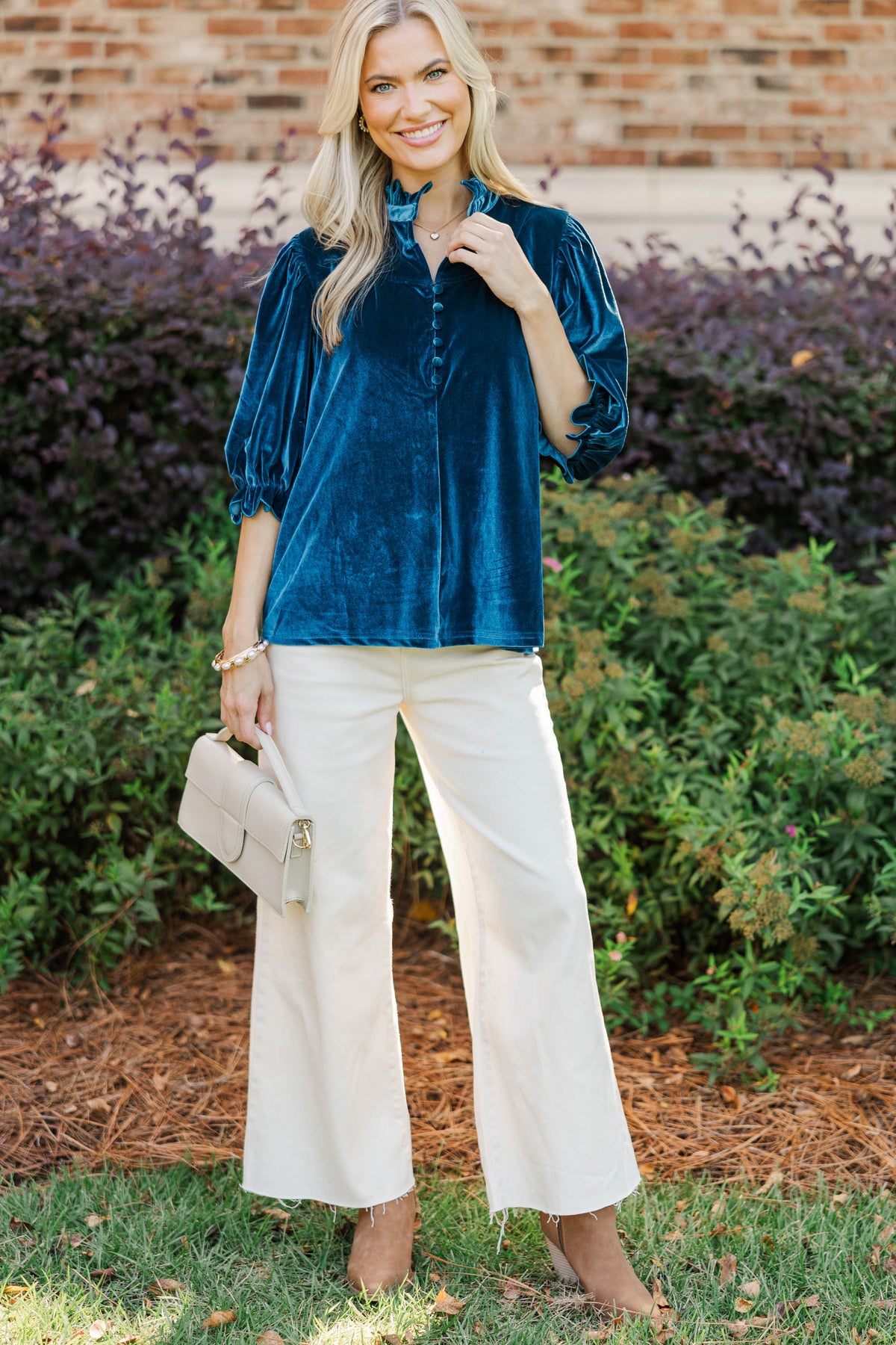 Keep It Up Teal Velvet Ruffled Blouse – Shop the Mint