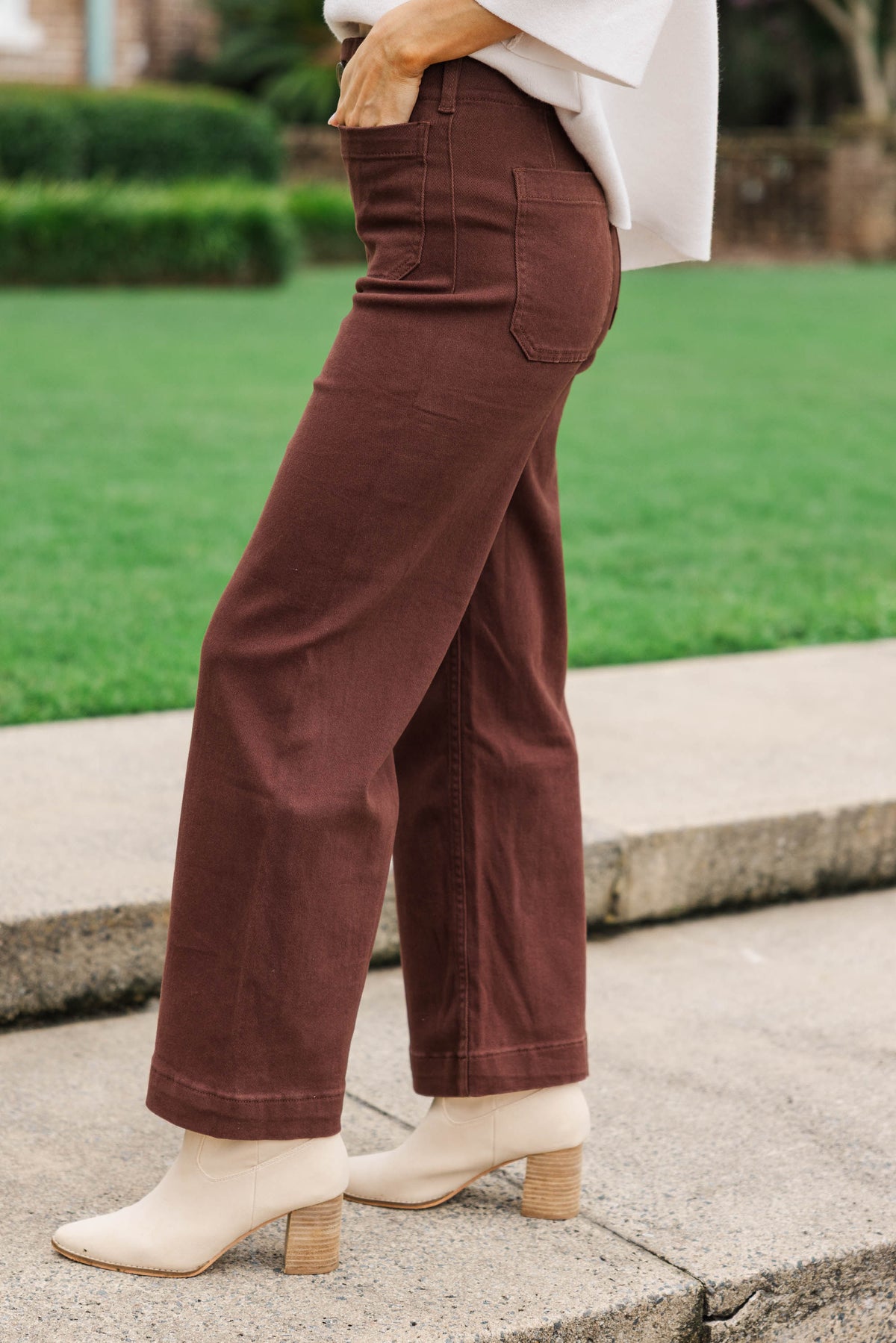 Big Dreams Dark Brown Denim Wide Leg Jeans – Shop the Mint