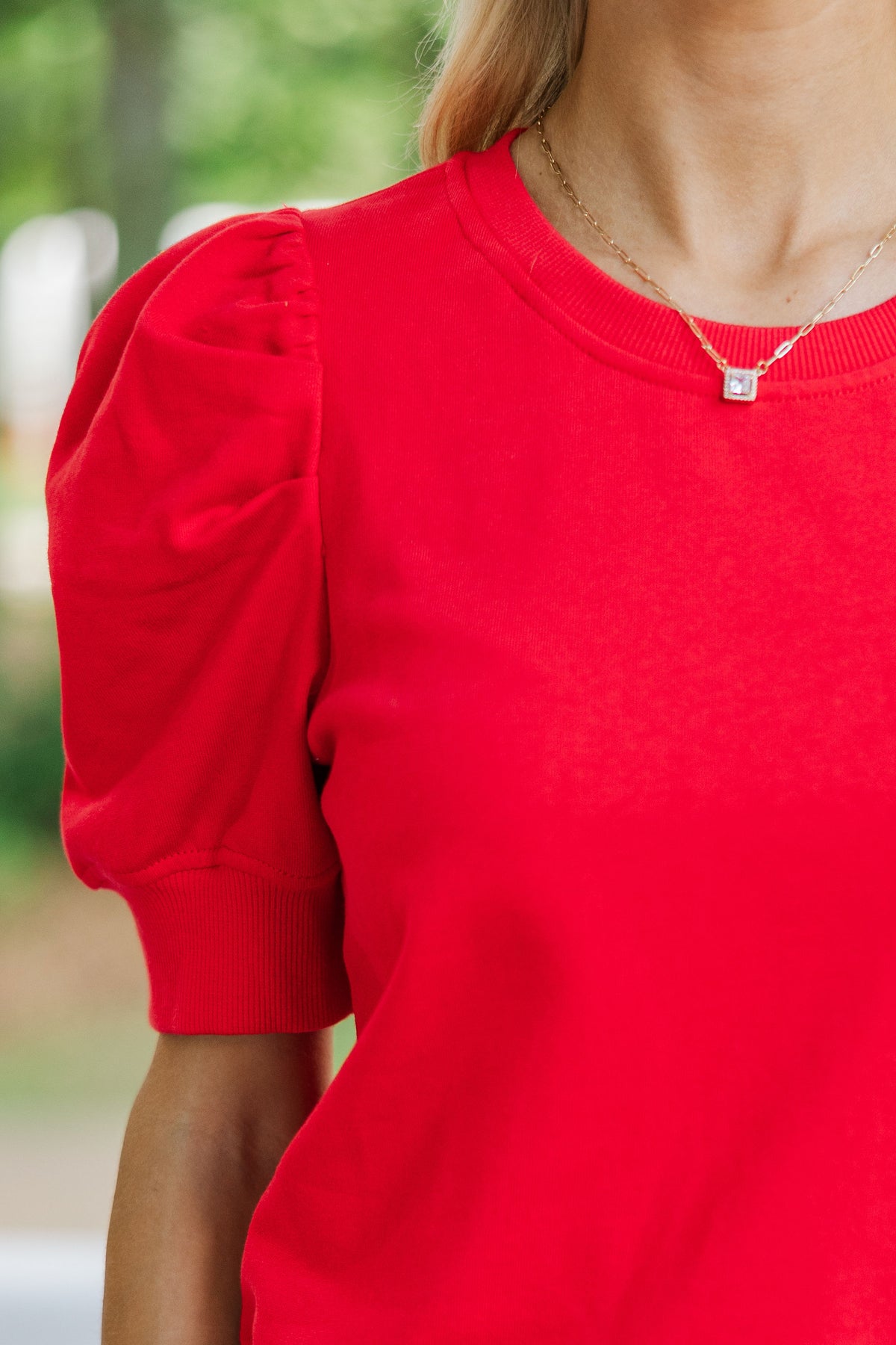 Just Enough Red Puff Sleeve Blouse – Shop the Mint