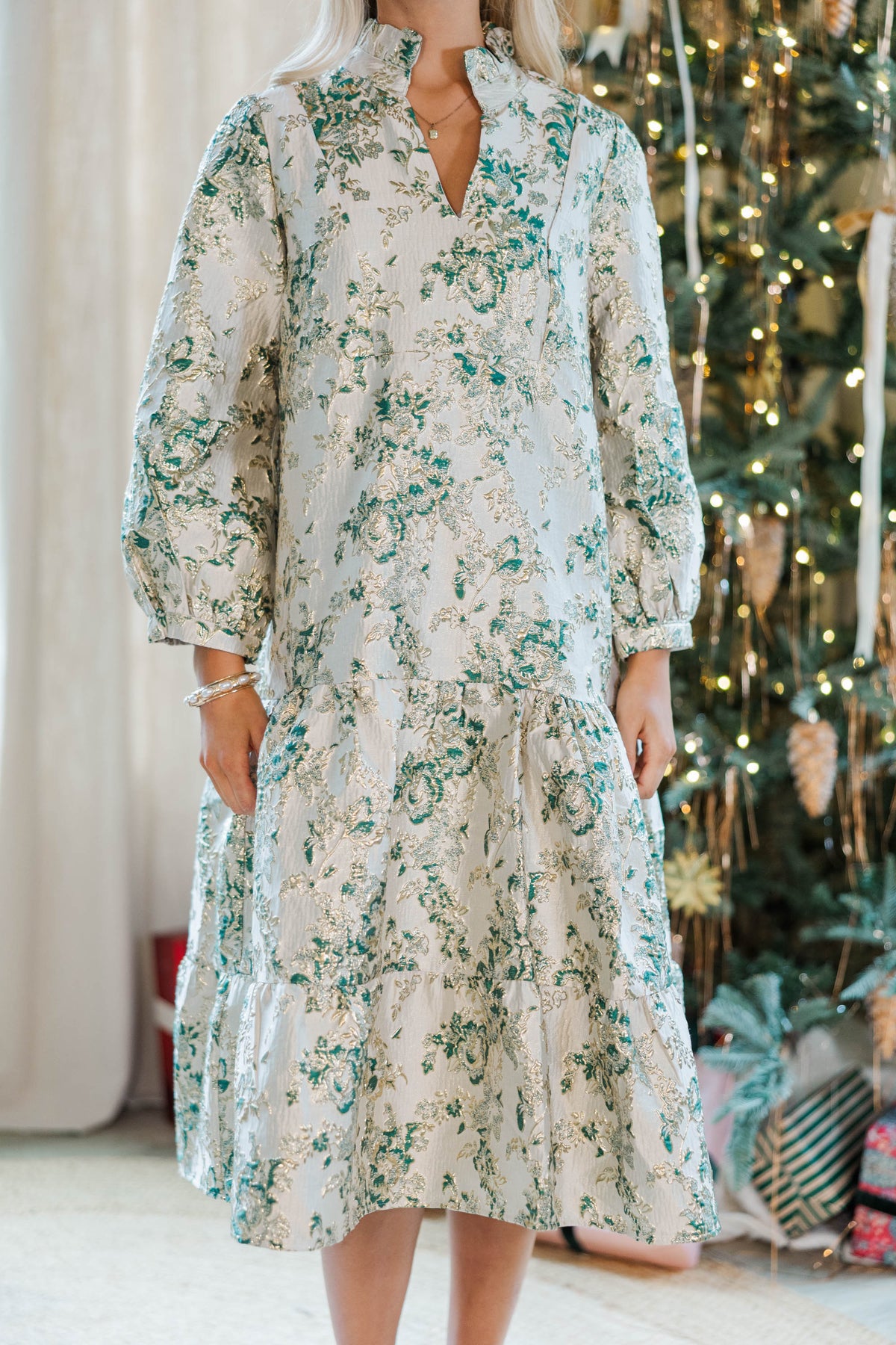 Always On My Mind Gold Brocade Midi Dress – Shop the Mint