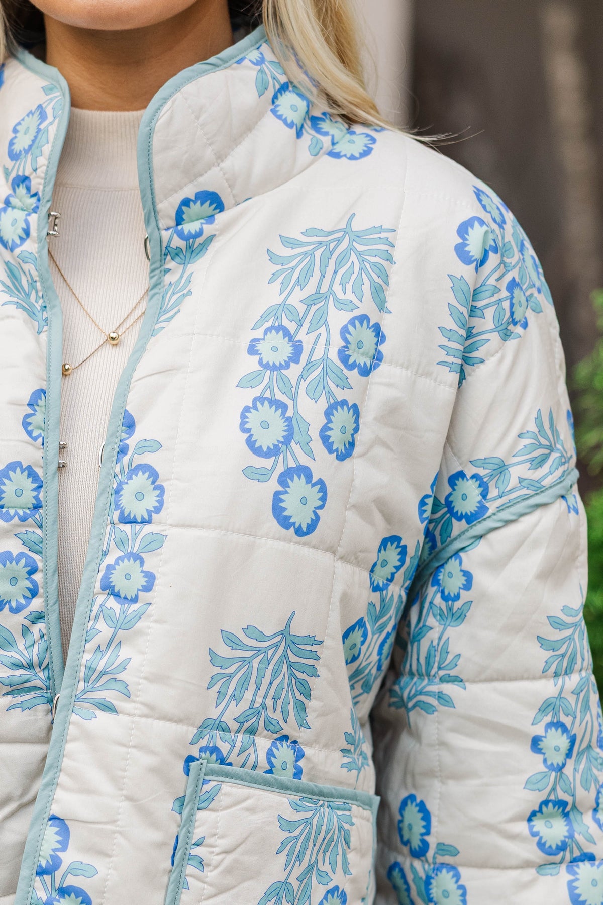 Looking At Success Blue Medallion Quilted Jacket – Shop the Mint
