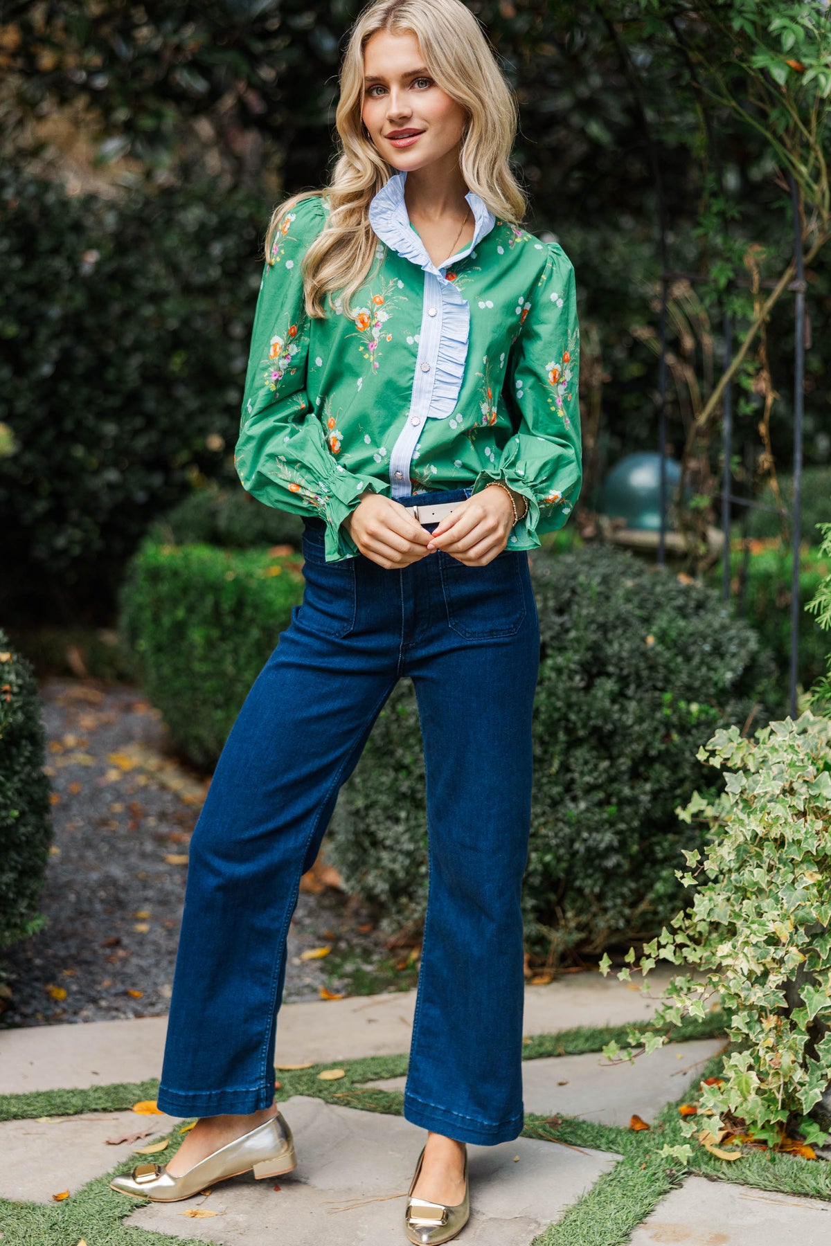 So True Green Floral Ruffle Blouse – Shop the Mint