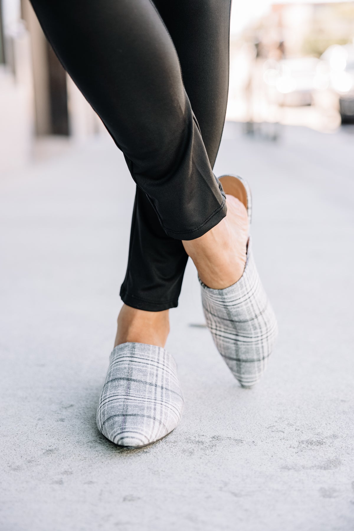 Only Option Gray Plaid Mule Flats – Shop the Mint