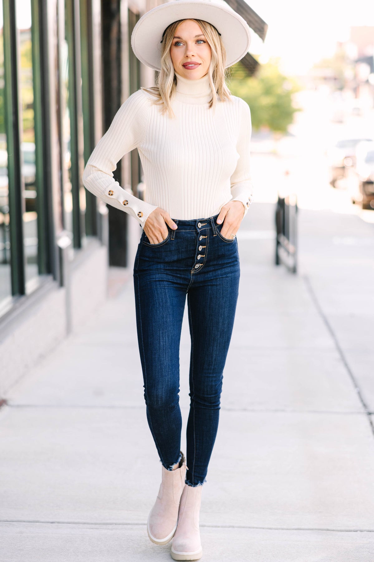 Introduced Happiness Cream White Ribbed Sweater – Shop the Mint