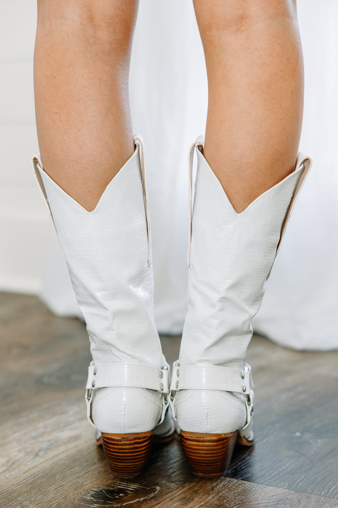 Down Broadway Cream White Western Boots – Shop the Mint
