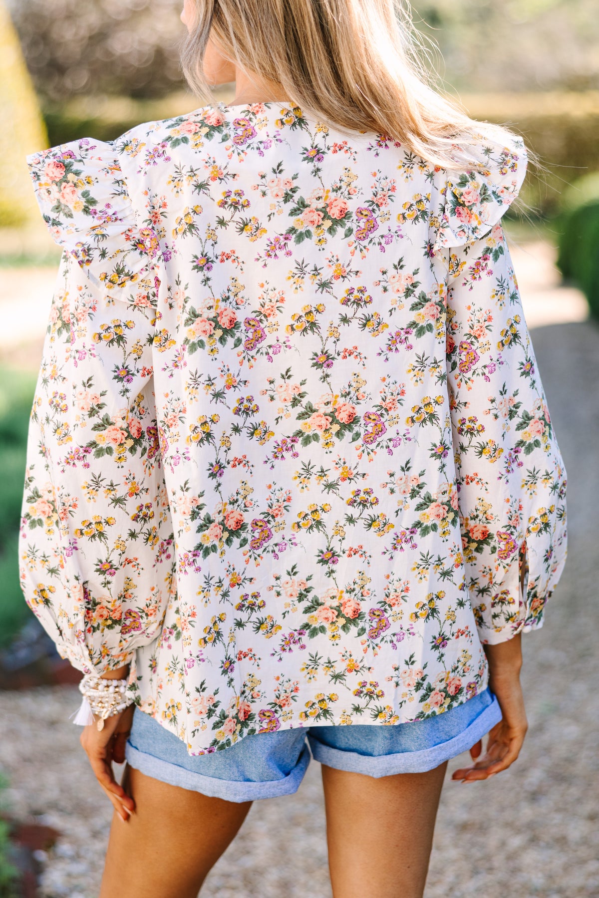 Call You Over Ivory White Ditsy Floral Blouse – Shop the Mint