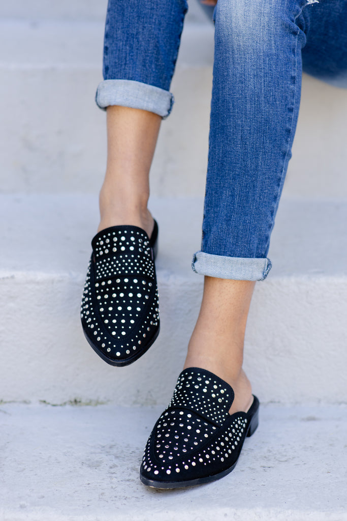Edgy Mile Black Studded Mules - Cute Boutique Shoes – Shop the Mint